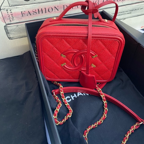 CHANEL | Bags | Chanel Small Vanity | Poshmark